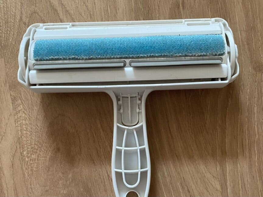 Щетка для удаления шерсти животных