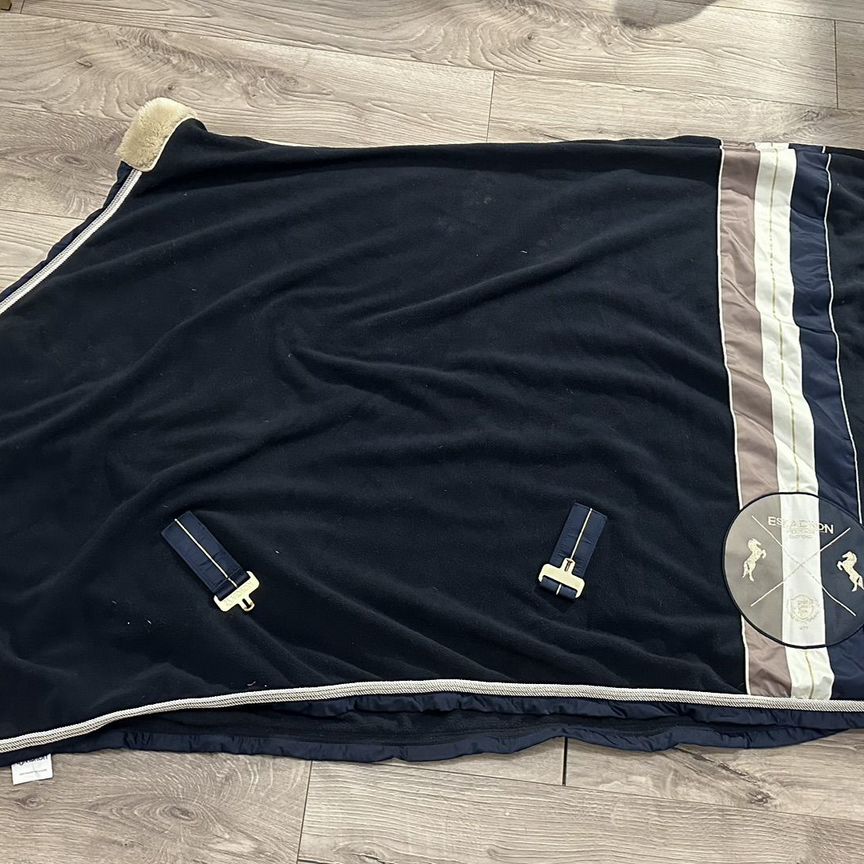 Попона eskadron 145