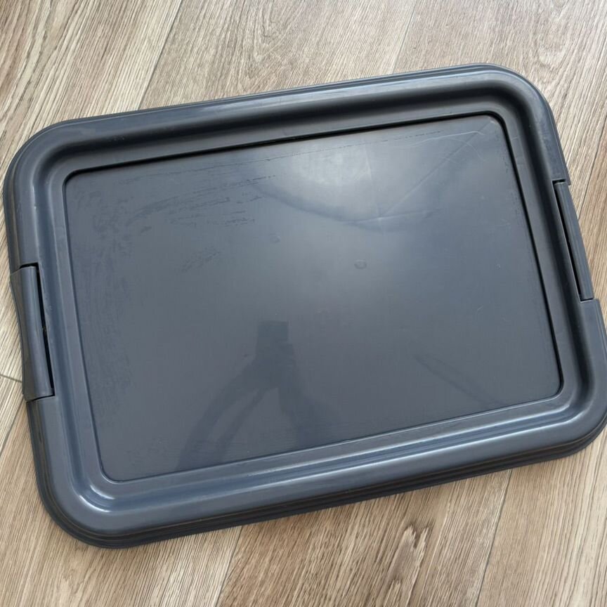 Лоток для собак под пеленку