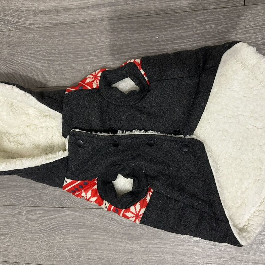 Зимняя куртка для собак средних пород