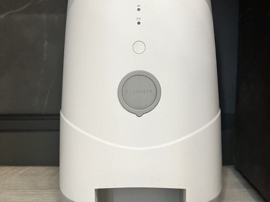 Умная автокормушка Petoneer Wi-Fi Nutri Feeder