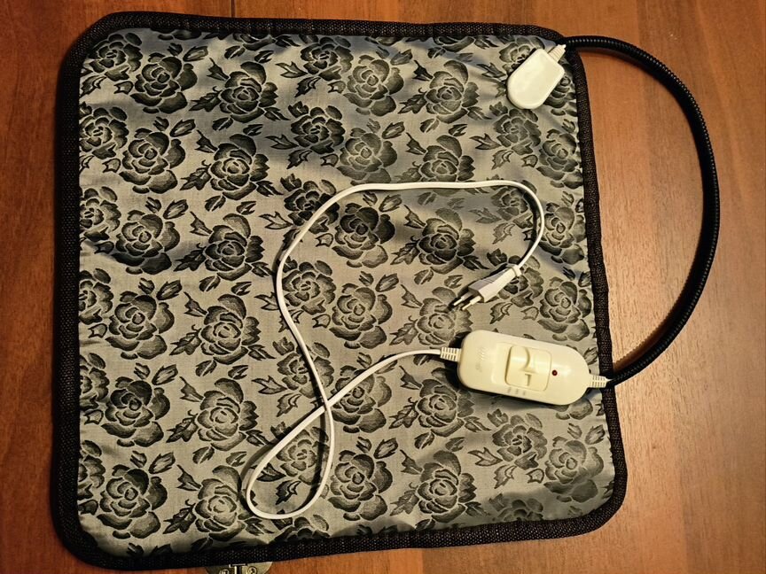 Коврик с подогревом для животных 45х45см