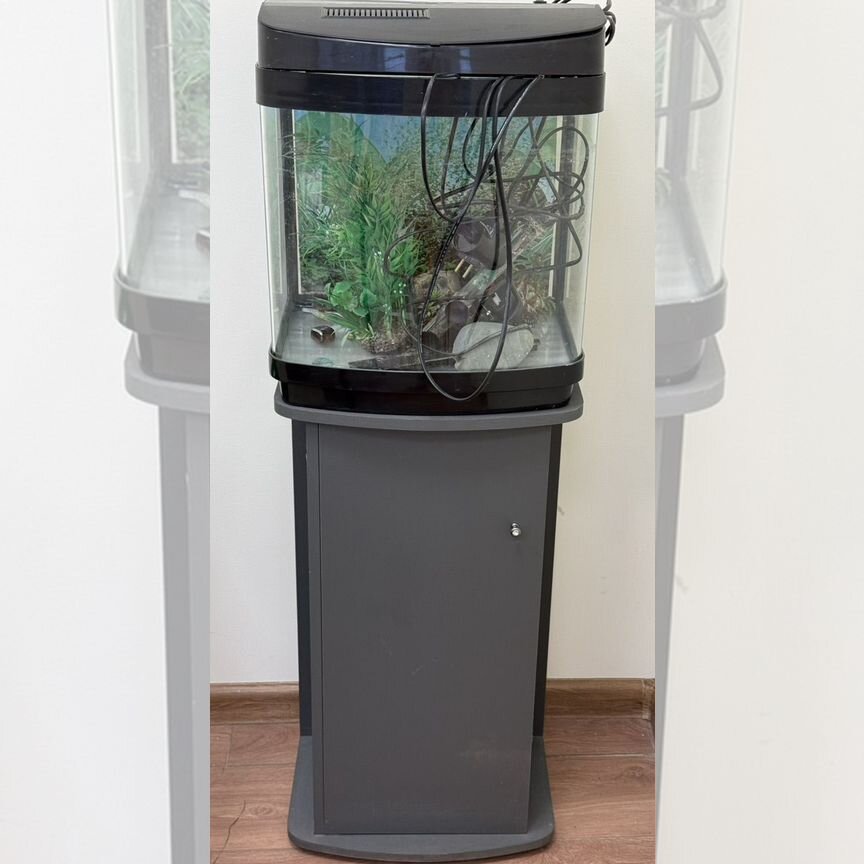 Аквариум с тумбой