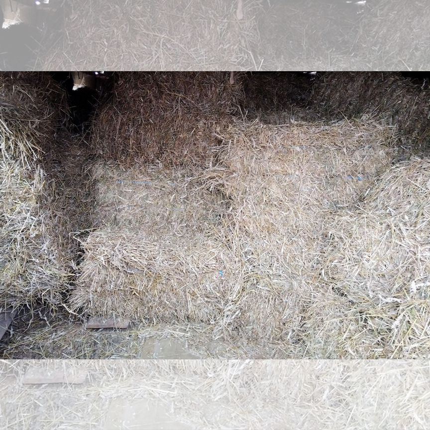 Солома в тюках