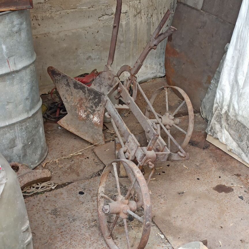 Плуг для лошади