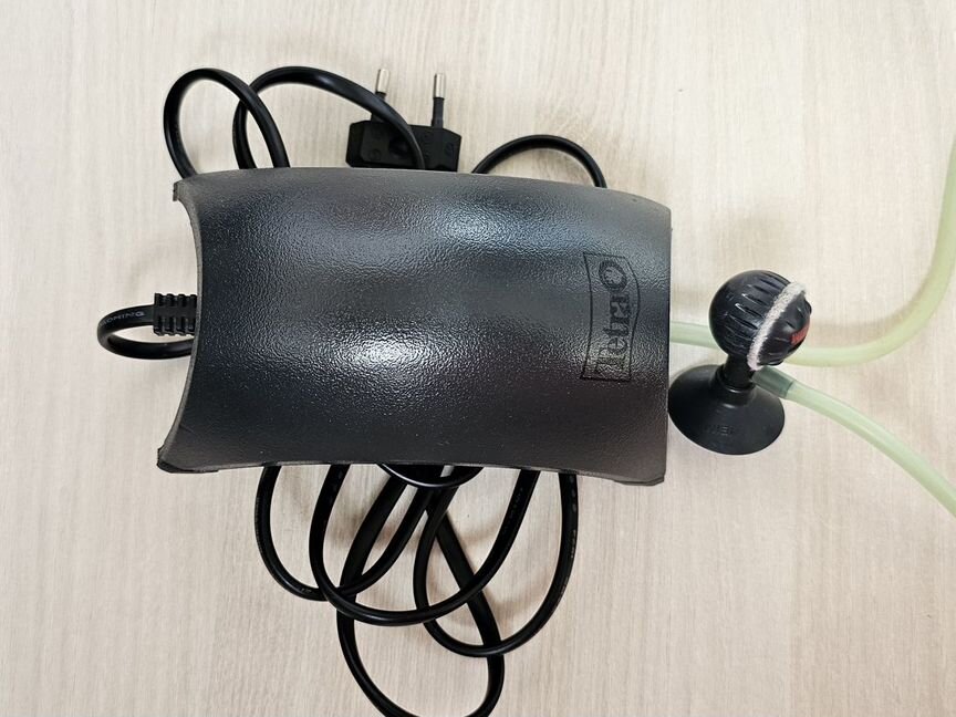 Компрессор для аквариума Tetra APS100