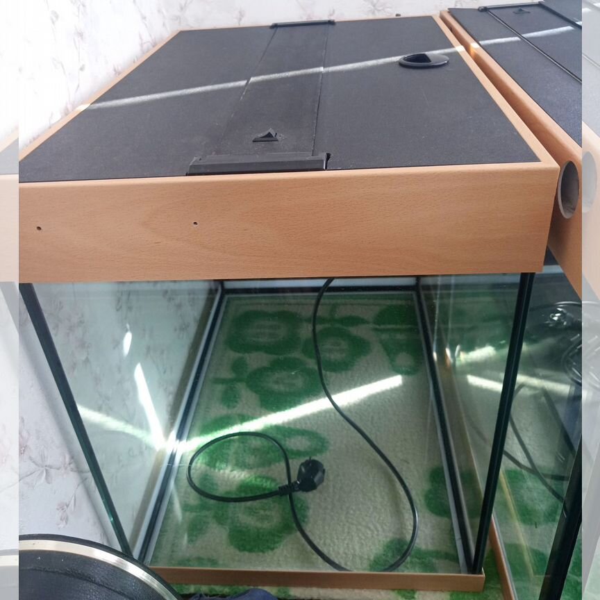 Аквариум 94 л со светильником и крышкой