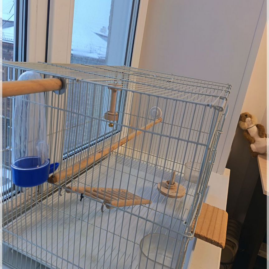 Клетка для средних попугаев