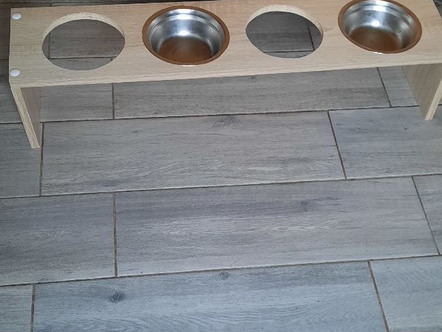 Подставки под корм