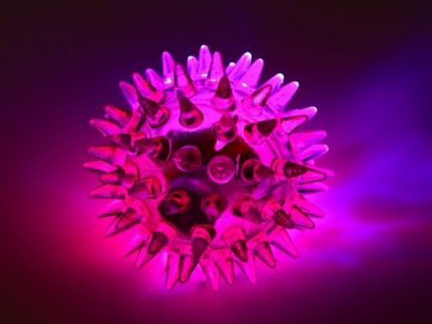 Мячик светящийся для кошек