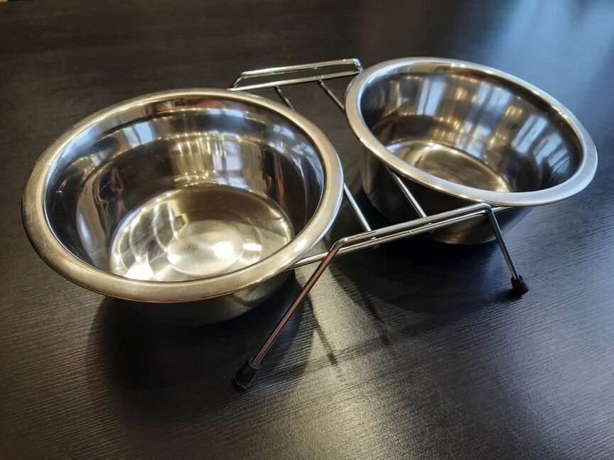 Миски на подставке