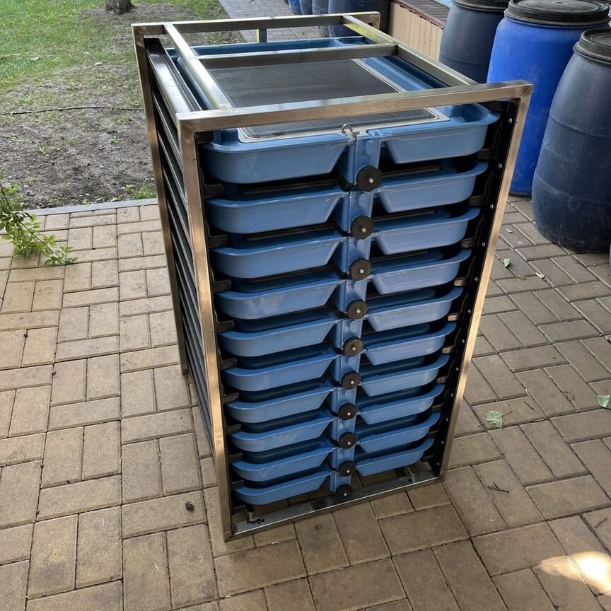 Инкубатор для икры форели