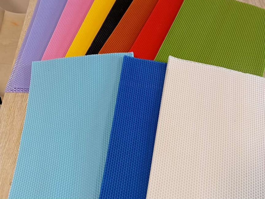 Вощина цветная