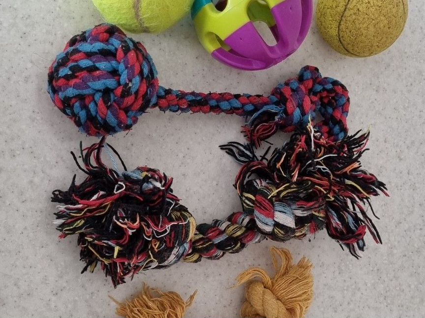 Игрушки для маленьких собак