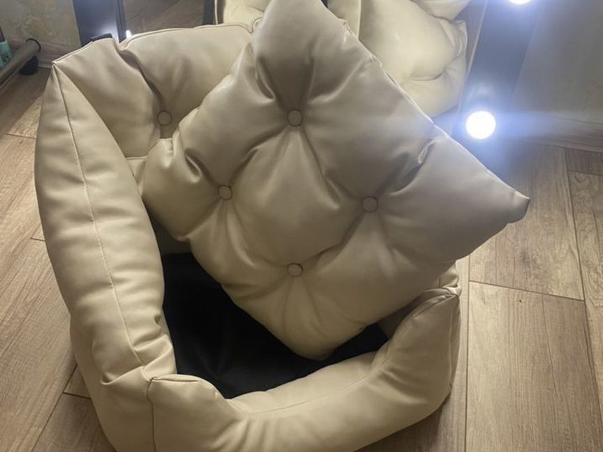 Автокресло лежак для собак и кошек (экокожа)