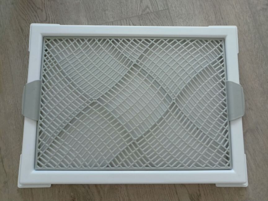 Лоток для собак под пеленку