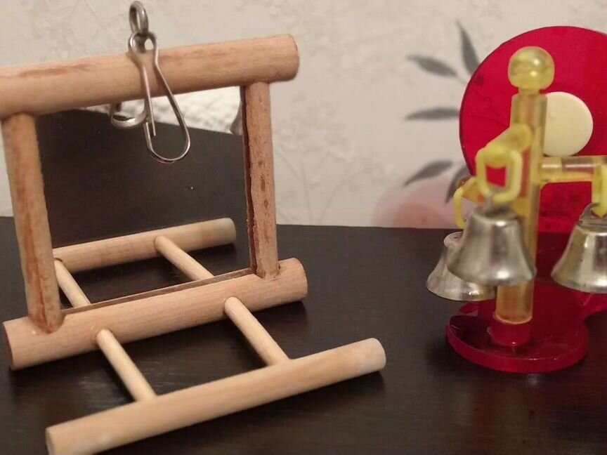 Игрушки для попугаев