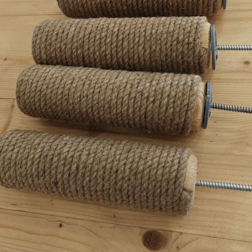 Настенная лазалка для кошек