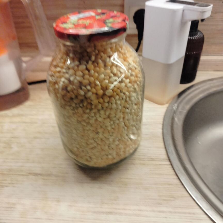 Зерно кукурузы для попкорна