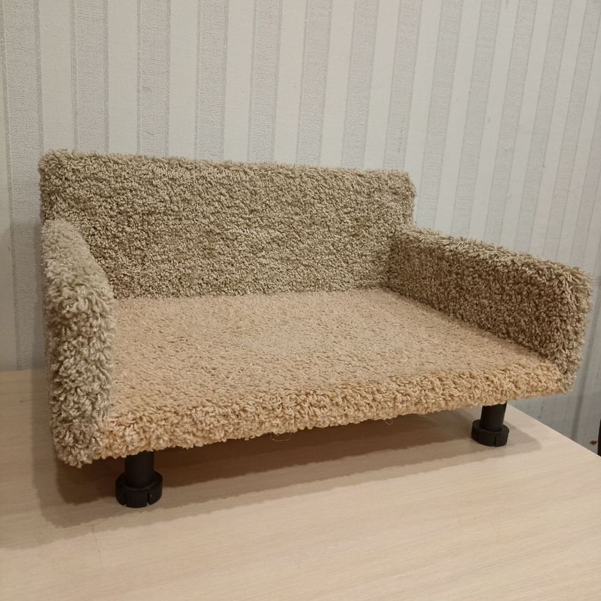 Лежанка для собаки или кошки