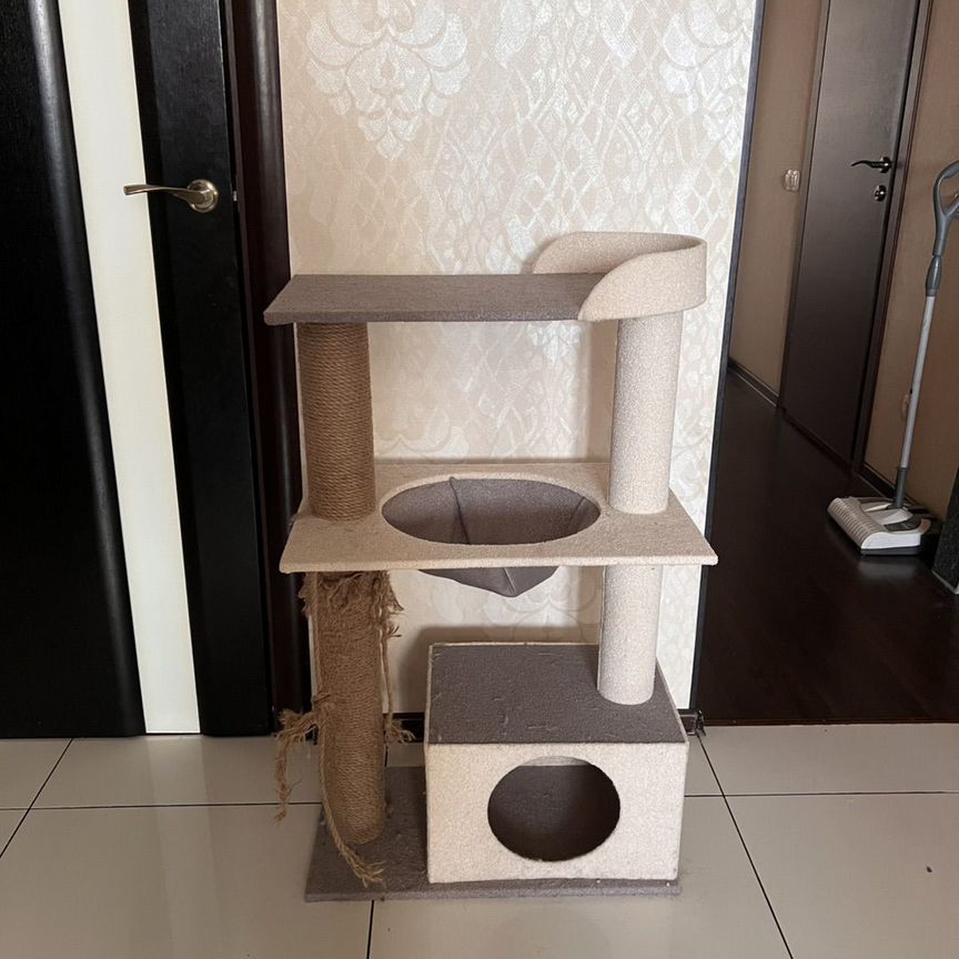 Когтеточка с домиком бу