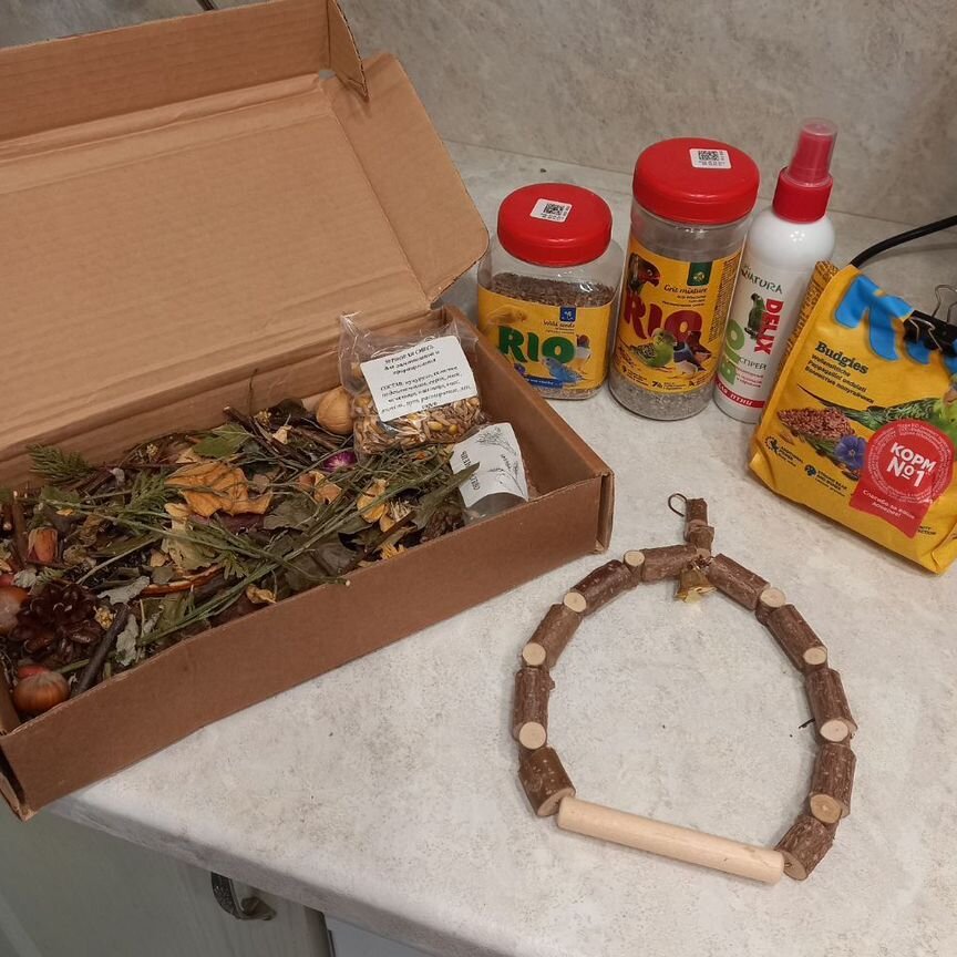 Для волнистых попугаев