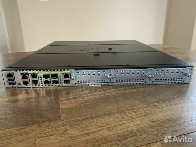Маршрутизатор Cisco ISR4431-SEC/K9 купить в Москве | Электроника | Авито