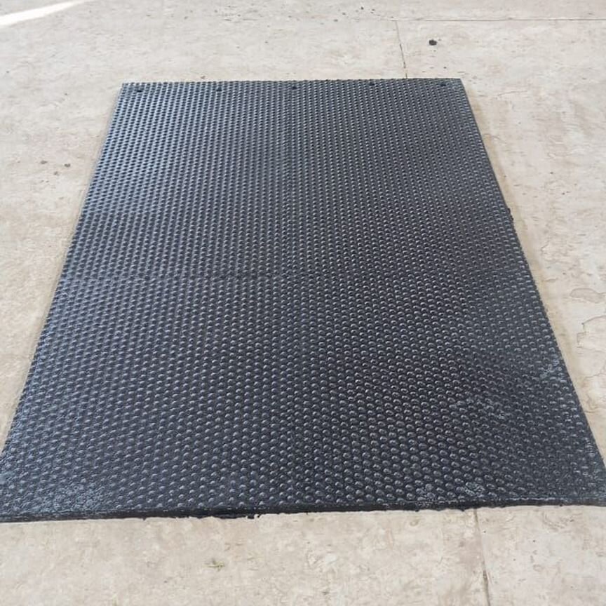 Плиты резиновые (маты) для крс