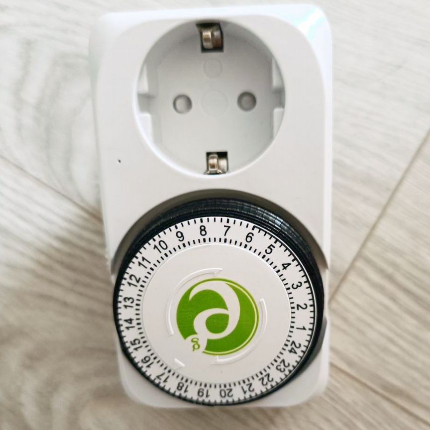 Таймер для включения света в аквариуме