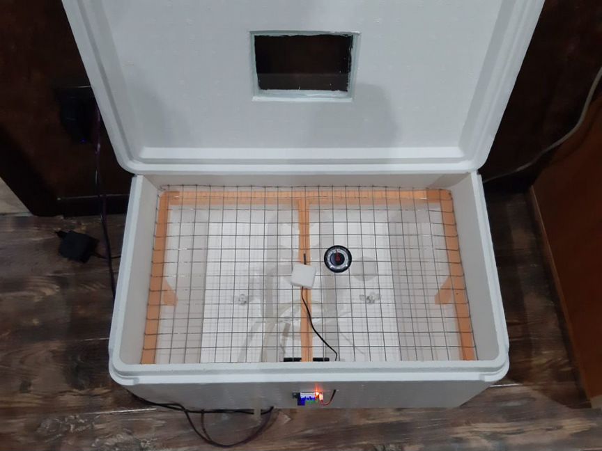 Инкубатор самодельный