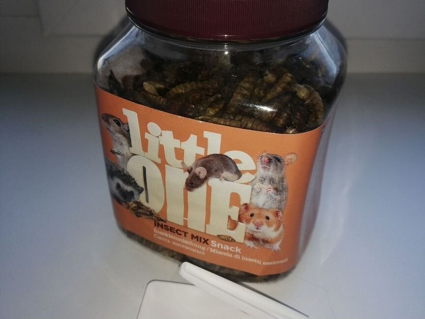 Смесь насекомых