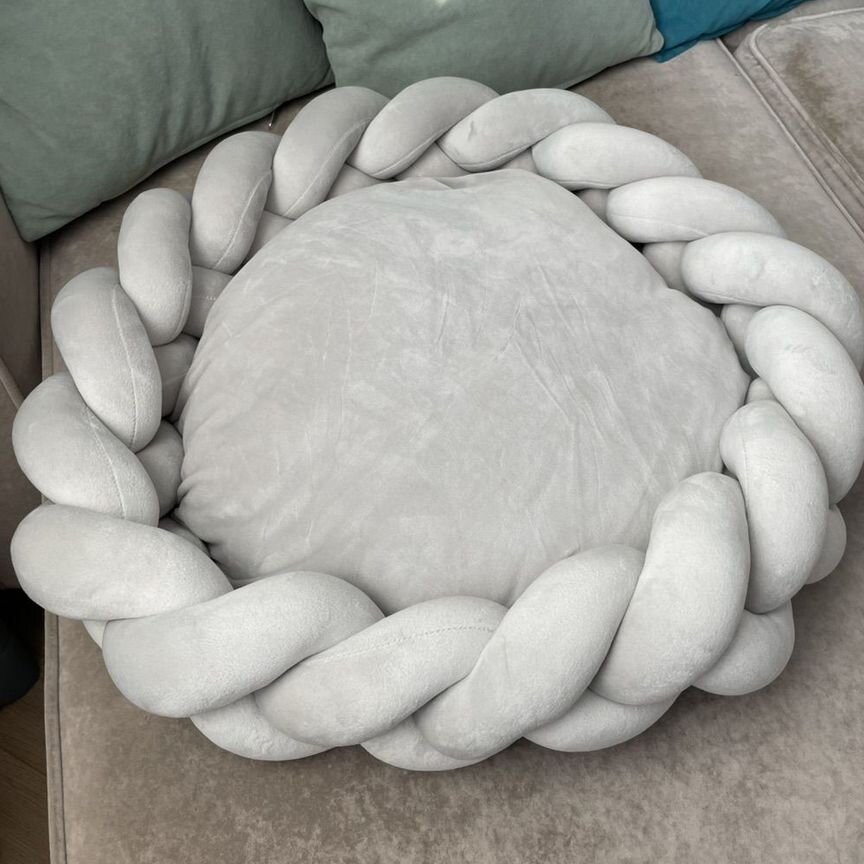 Лежанка для животных из велюра 60см новая