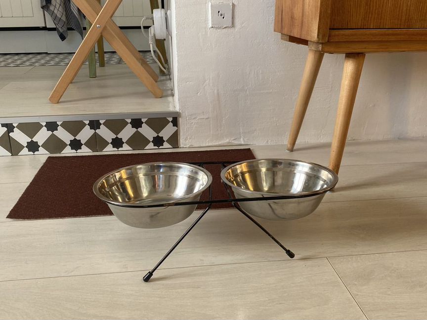 Миска для собак и кошек 2 штуки