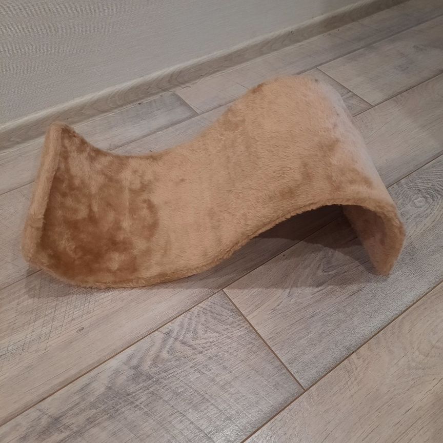 Лежанка для котов