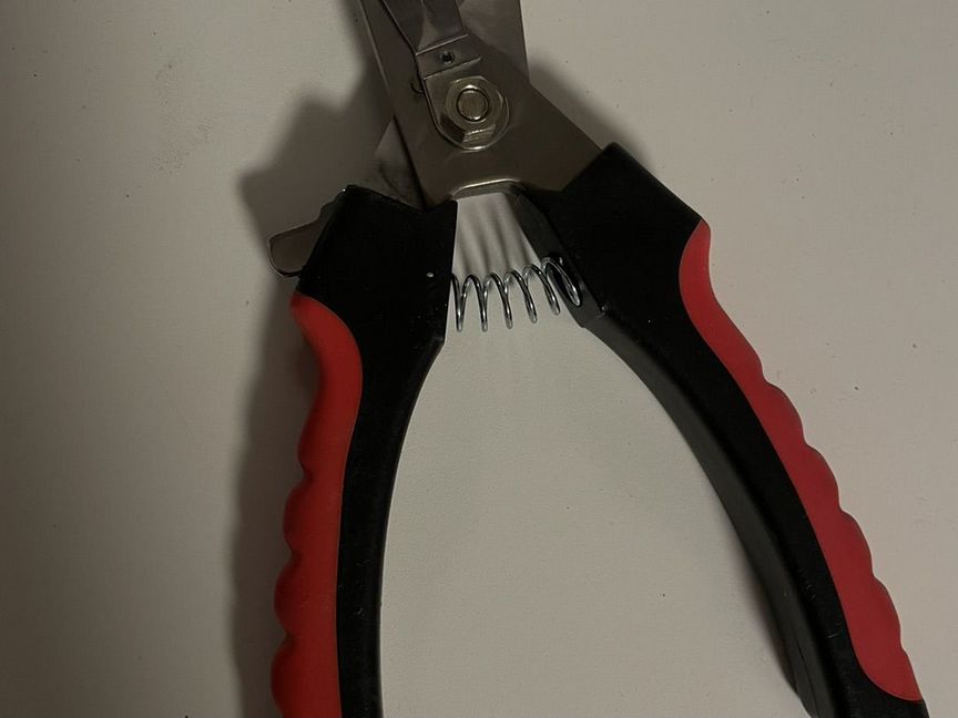 Когтерезка для собак