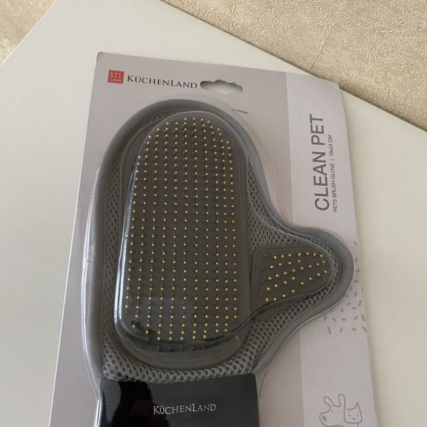 Kuchenland Щетка варежка для животных