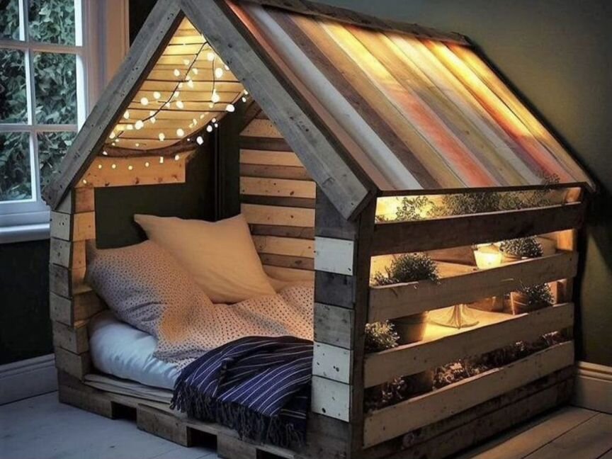 Лежанка - домик для собак с подсветкой