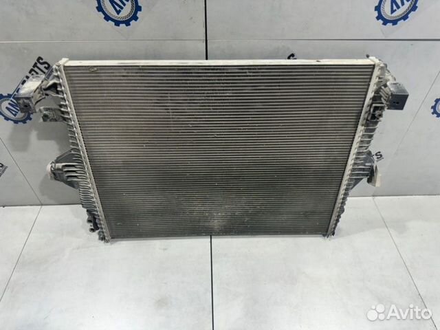 Радиатор охлаждения двигателя Volkswagen Touareg 2 купить в Москве VAG ...
