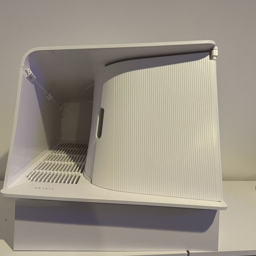 Закрытый лоток для кошек Petkit White Villa