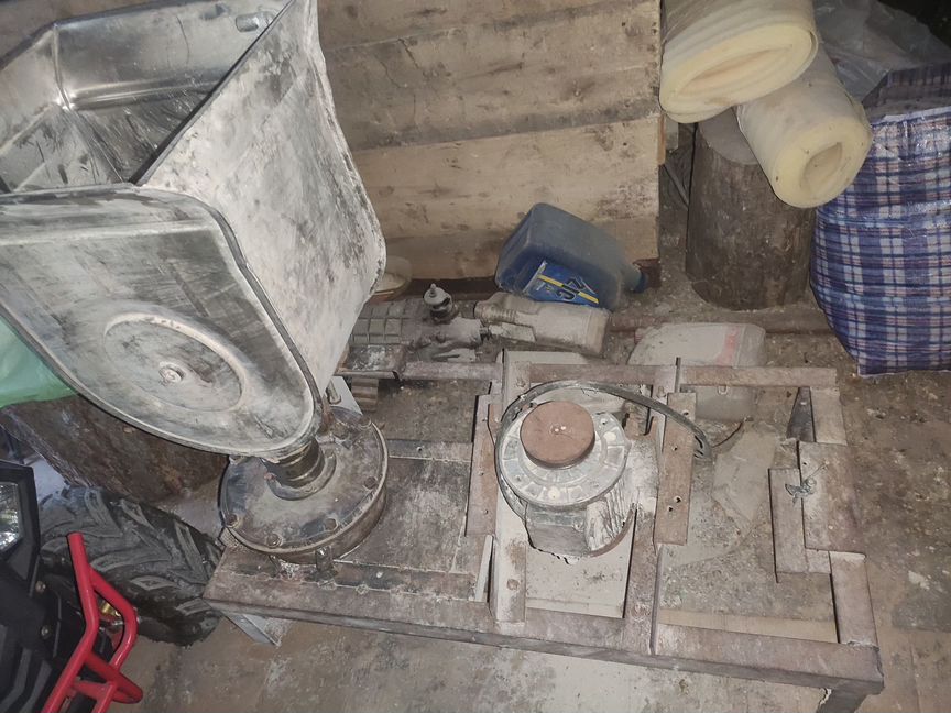 Крупорушка зернодробилка