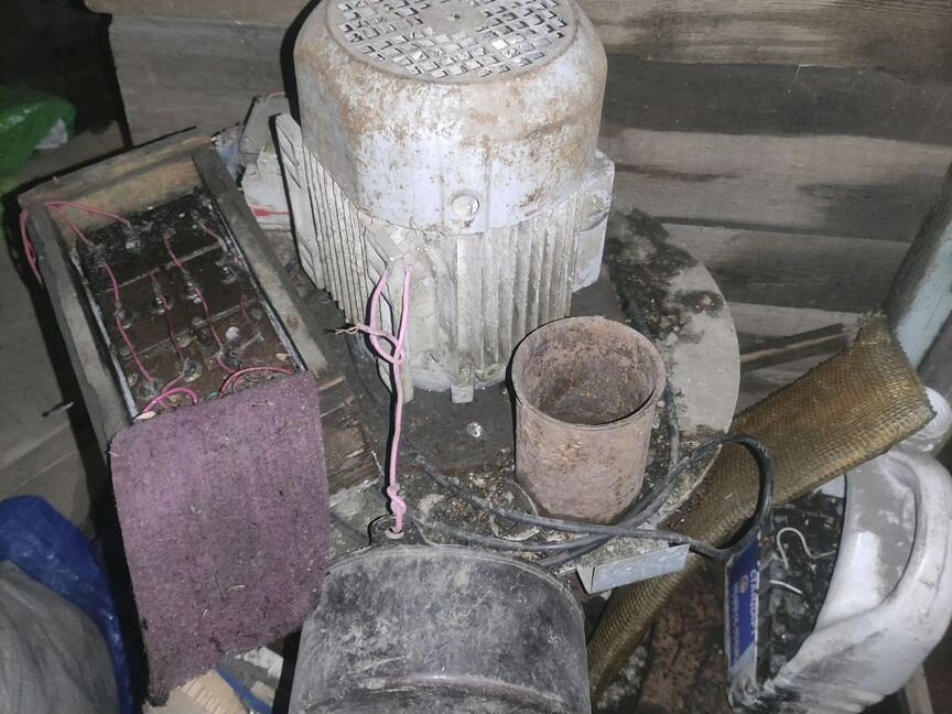 Зернодробилка бу