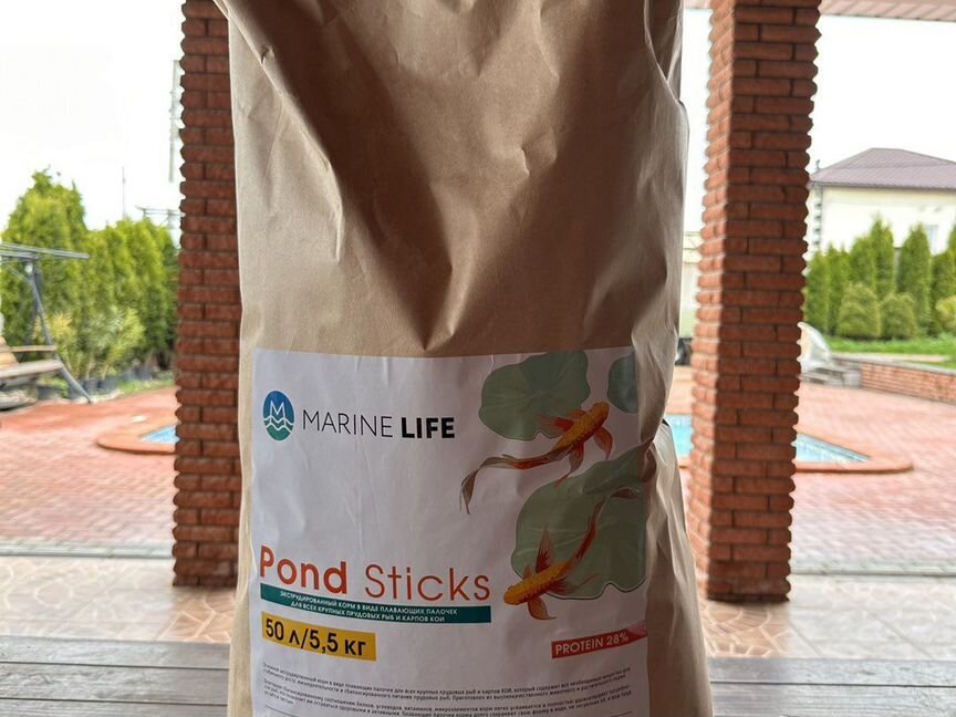 Корм для прудовой рыбы