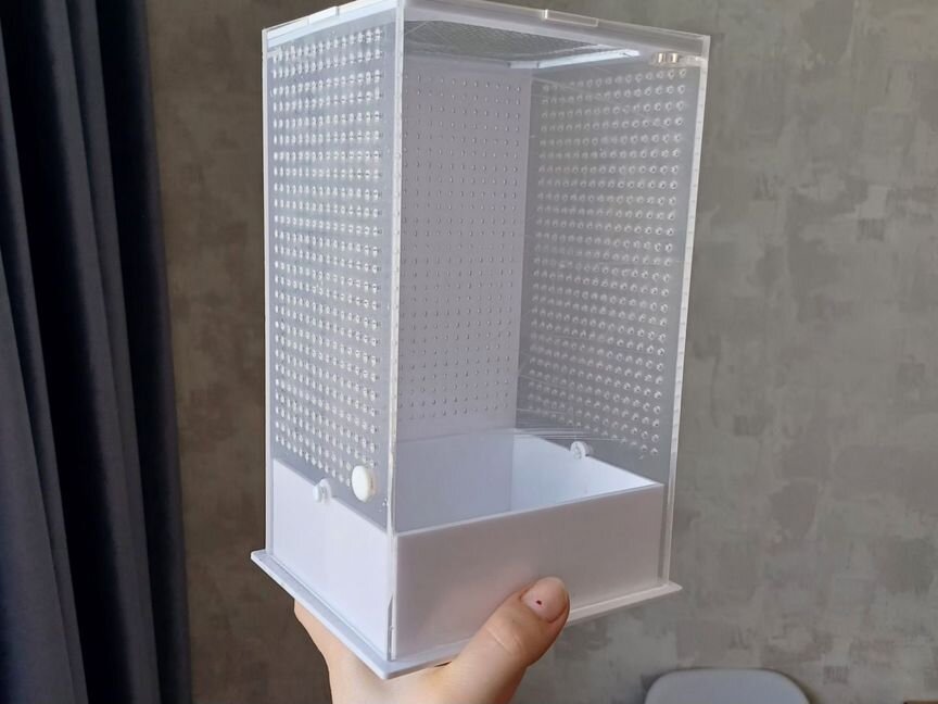 Террариум для насекомых новый