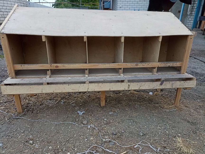 Гнезда для несушек