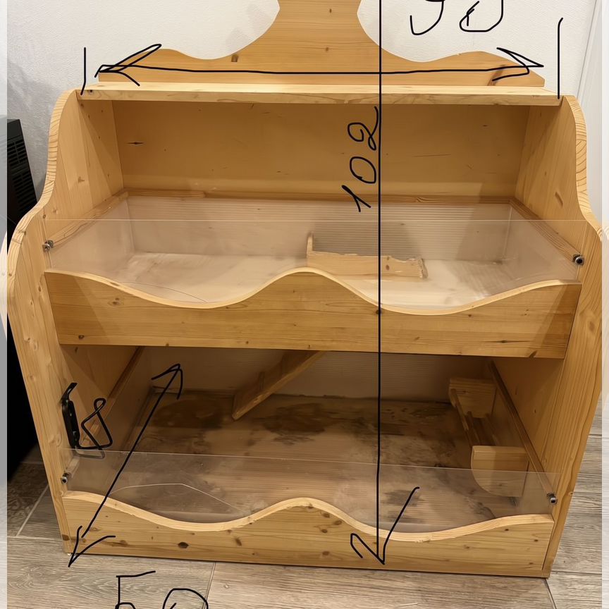 Двухэтажный дом для морских свинок