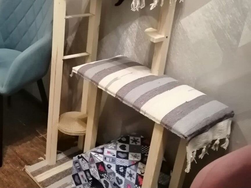 Котодом 3 уровня, Уголок кота, кошачий комплекс