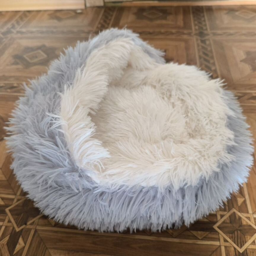 Мягкая лежанка для собак и кошек мелких пород