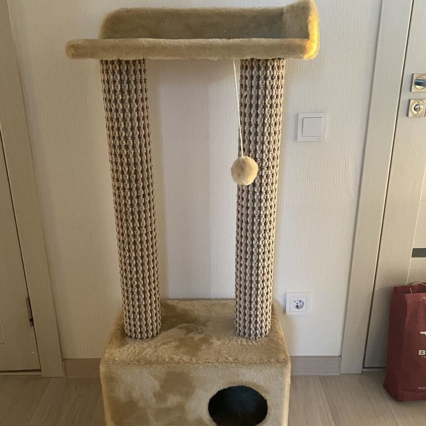 Когтеточка новая высота 120 см