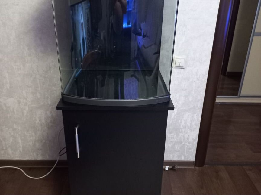 Аквариум с задним сампом Светильник в травник