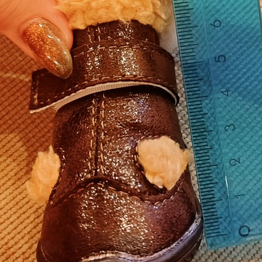 Зимняя обувь для собак средних пород